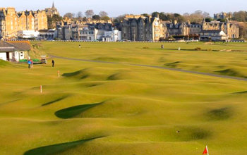 The Himalayas Putting Green | Stay In St Andrews